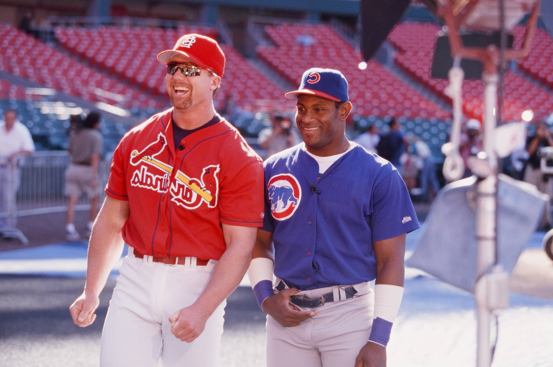 Man At Center Of MLB Steroid Scandal Is Dead At 75 - The Spun