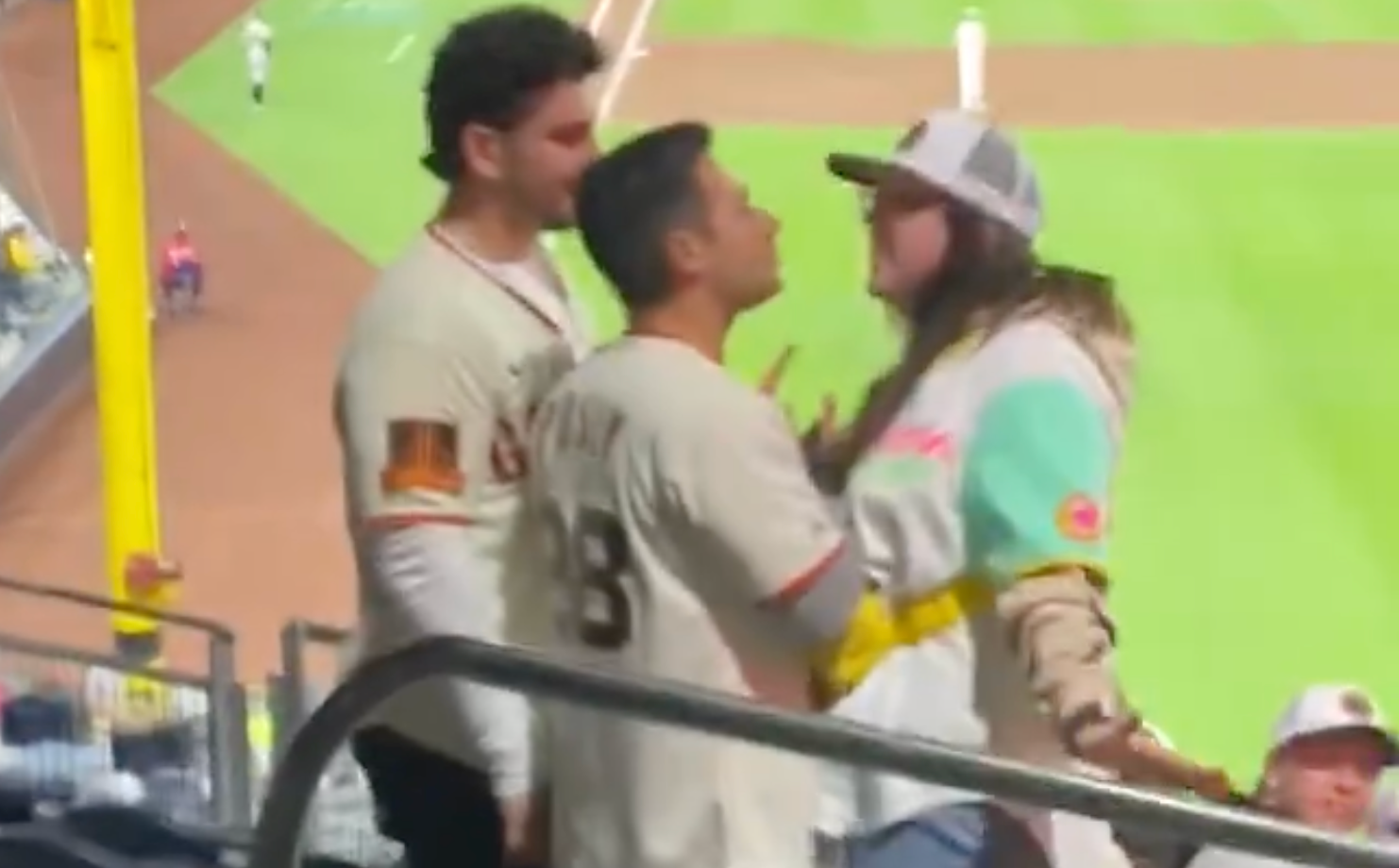 Female Padres Fans Slapped Giants Fan Friday Night - The Spun