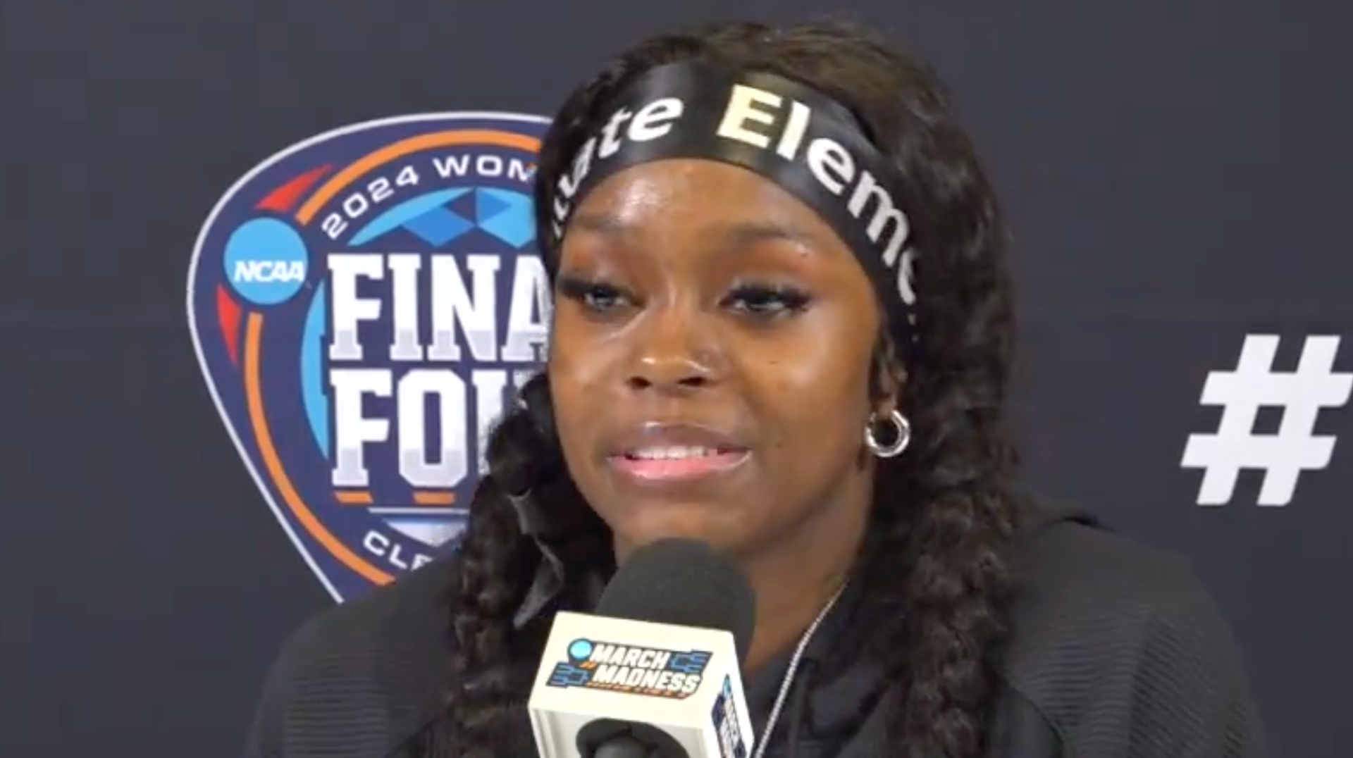 South Carolina Star Raven Johnson Issued 'Warning' After National Title ...