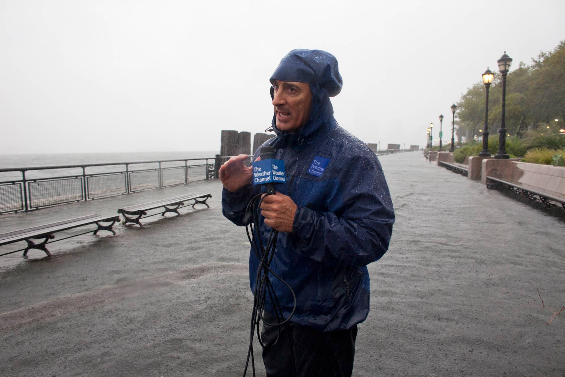 Jim Cantore Has 'Extreme Fire Danger' Warning For 4 States - The Spun