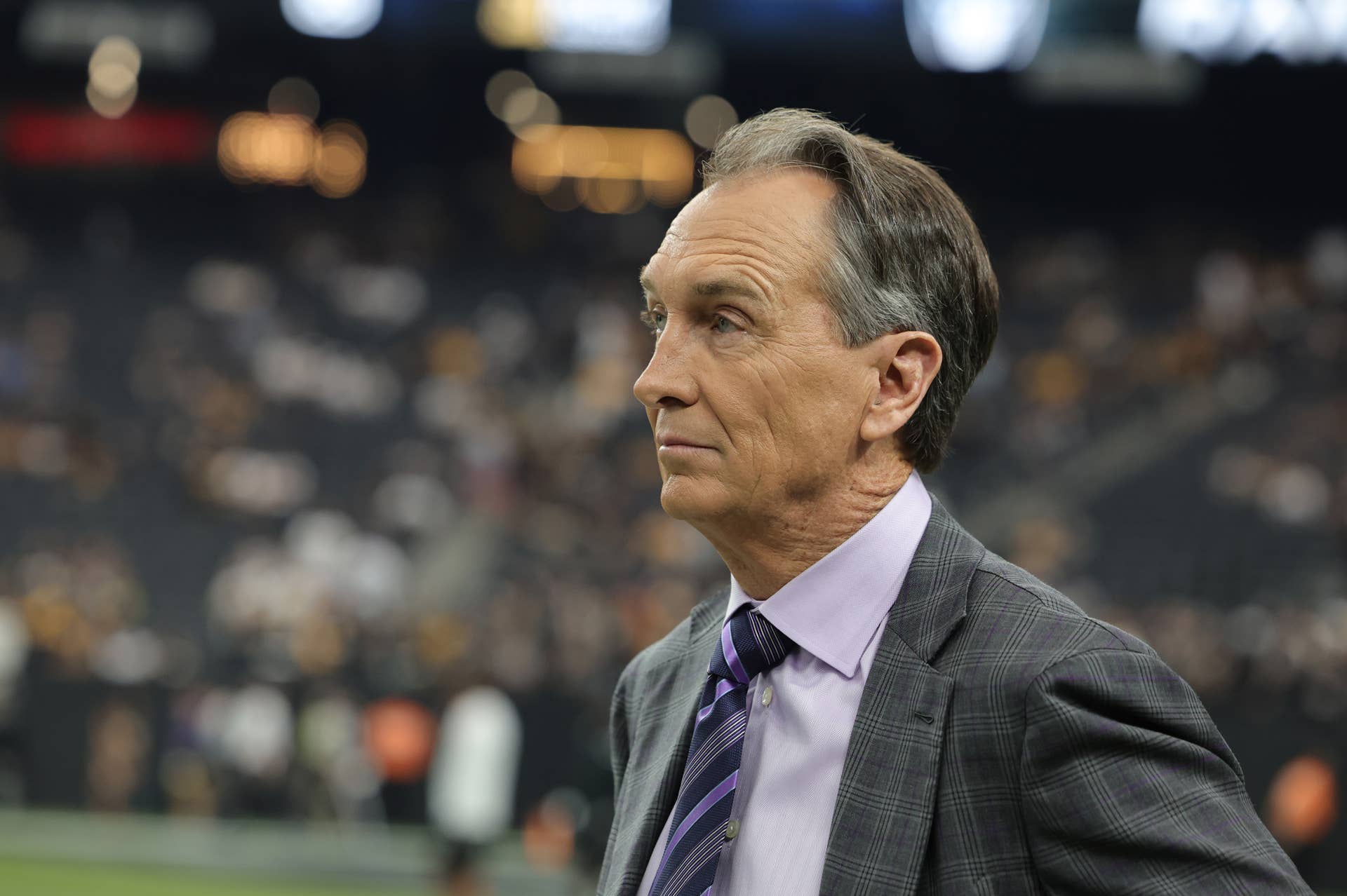 NFL Fans Have A Replacement In Mind For Cris Collinsworth - The Spun