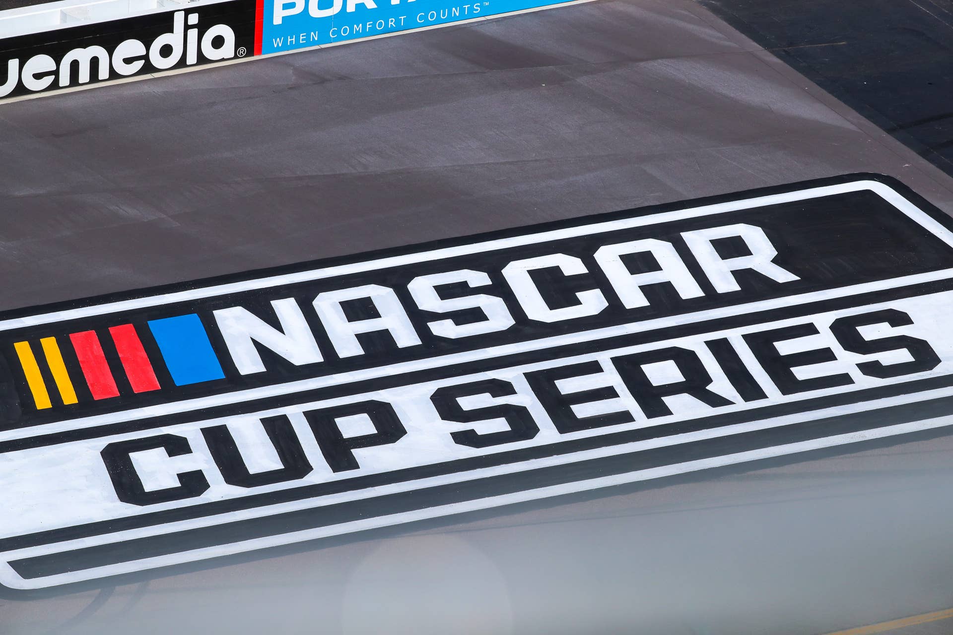 NASCAR Hall Of Famer Ned Jarrett Has Died - The Spun