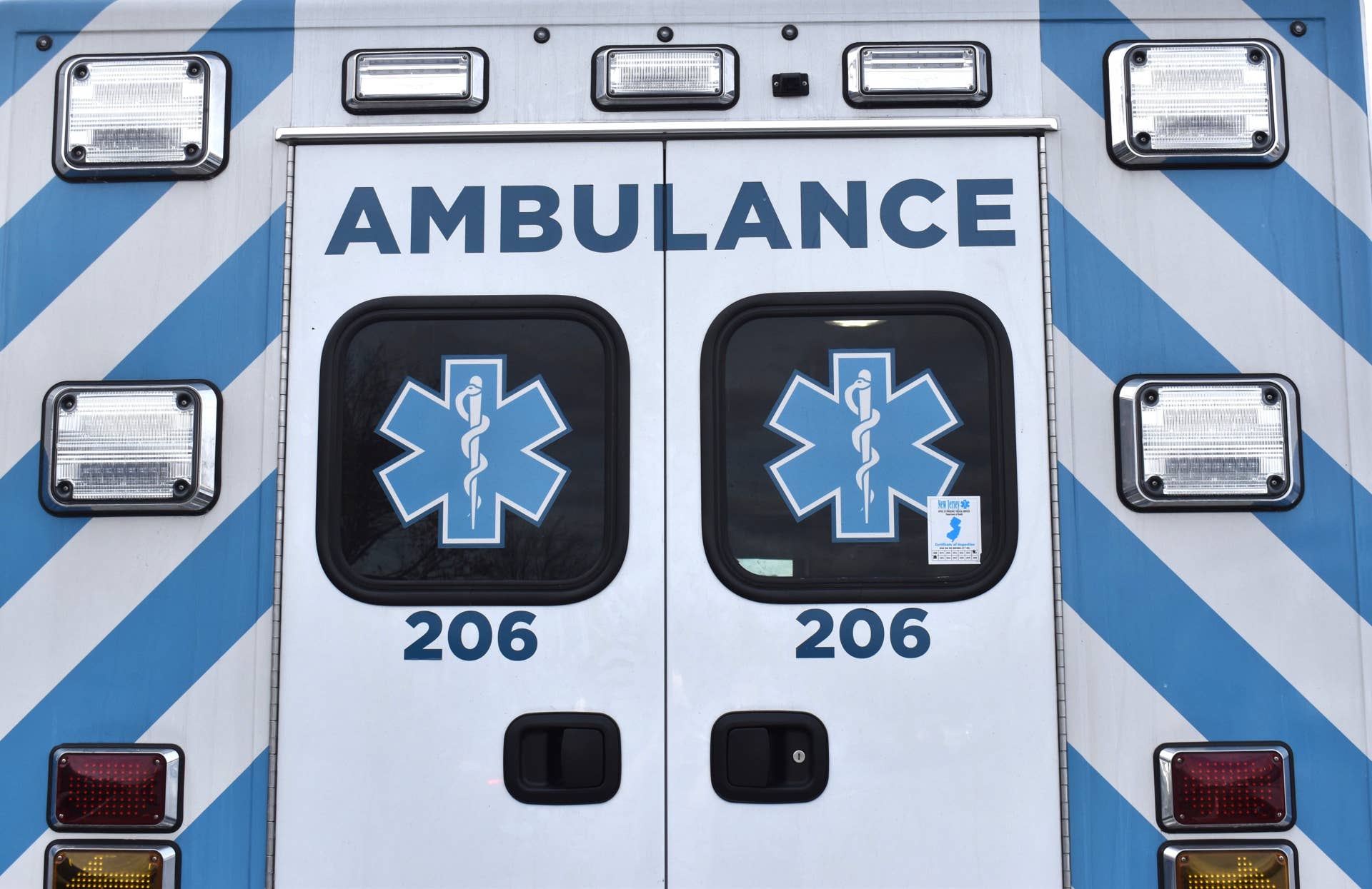 Fan Hospitalized After Terrifying Fall At NHL Game Monday Night - The Spun