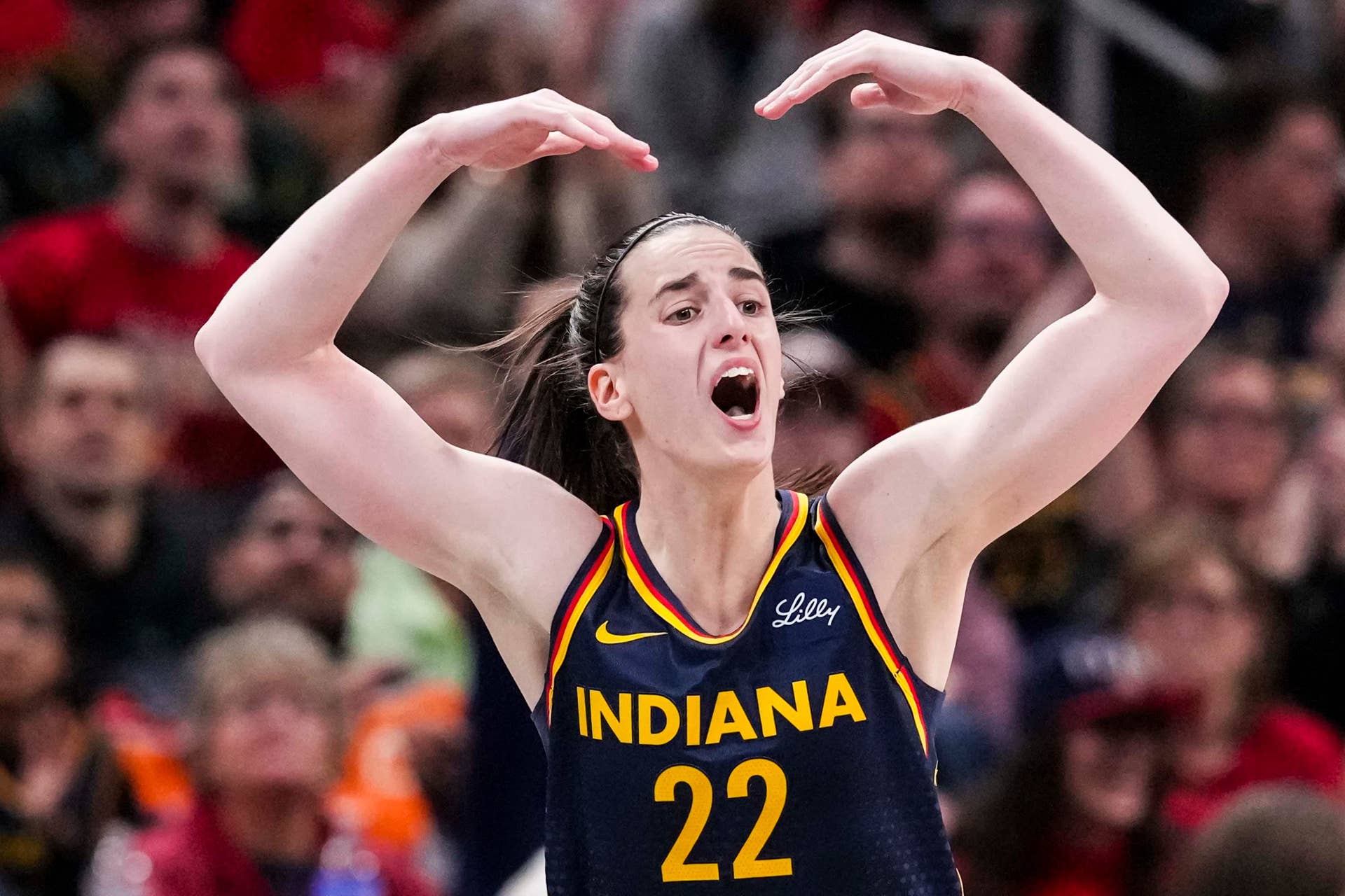 Indiana Fever Coach Taking Heat For 'Insane' Caitlin Clark Decision ...