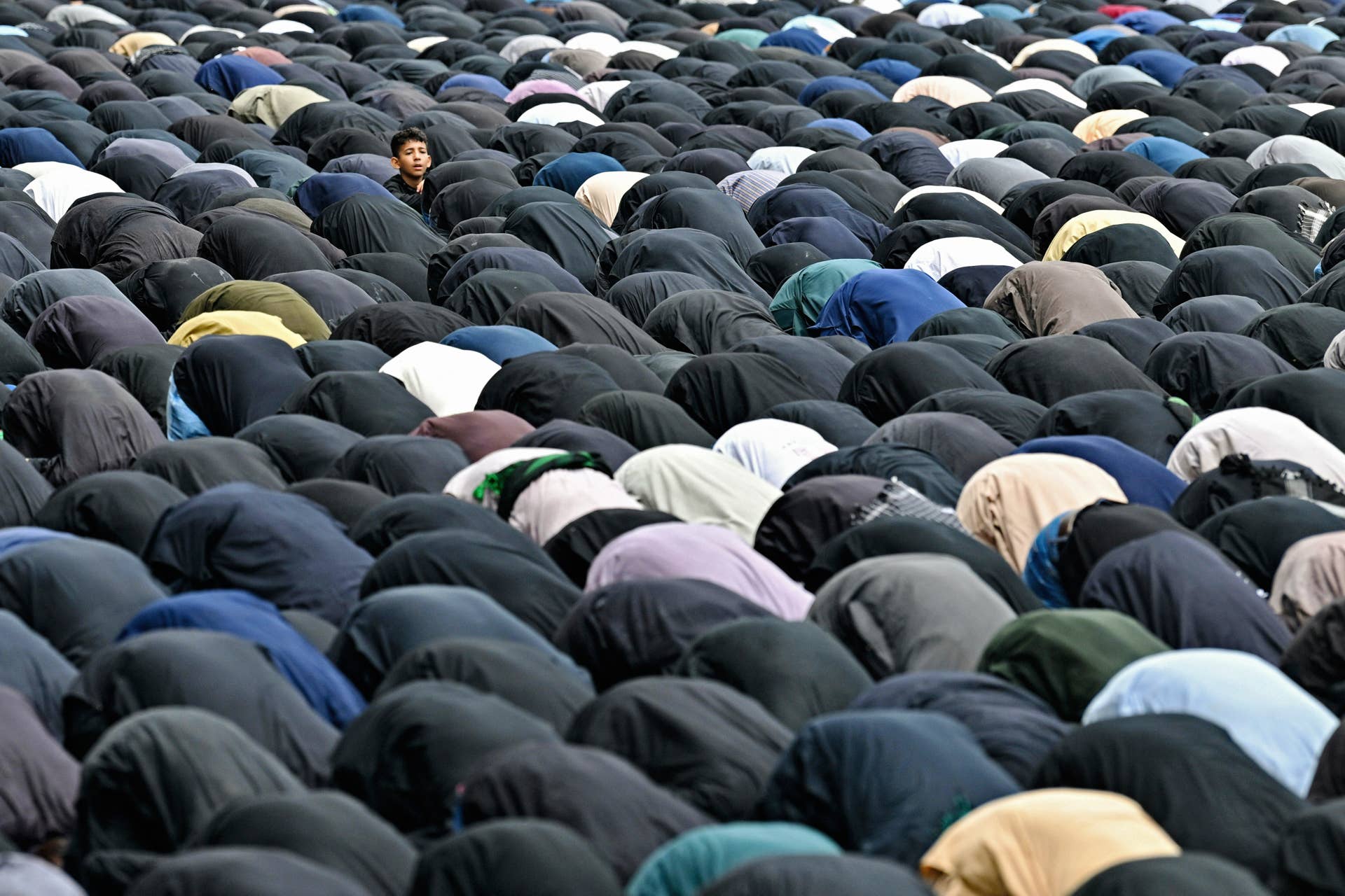 Top College Football Recruit Announces He's Converting To Islam - The Spun