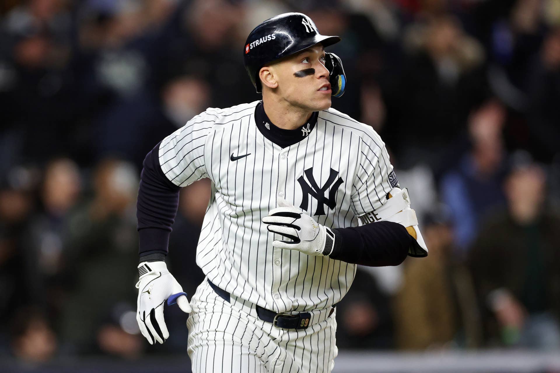 Dodgers Auctioning Off Aaron Judge's Dropped Fly Ball From Game 5 - The ...