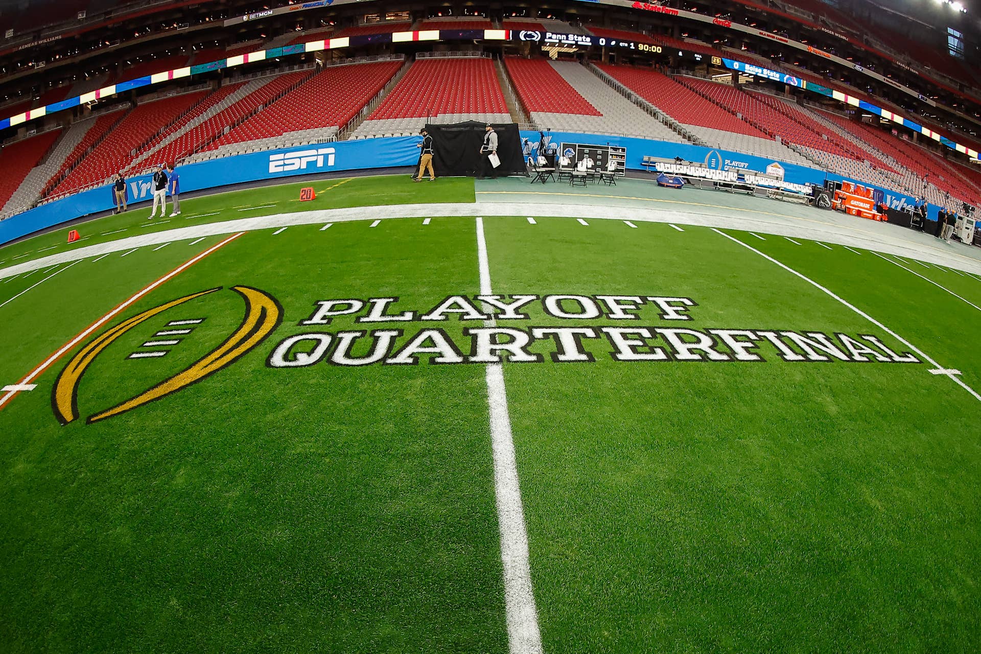 ESPN Didn't Show National Anthem For College Football Playoff ...