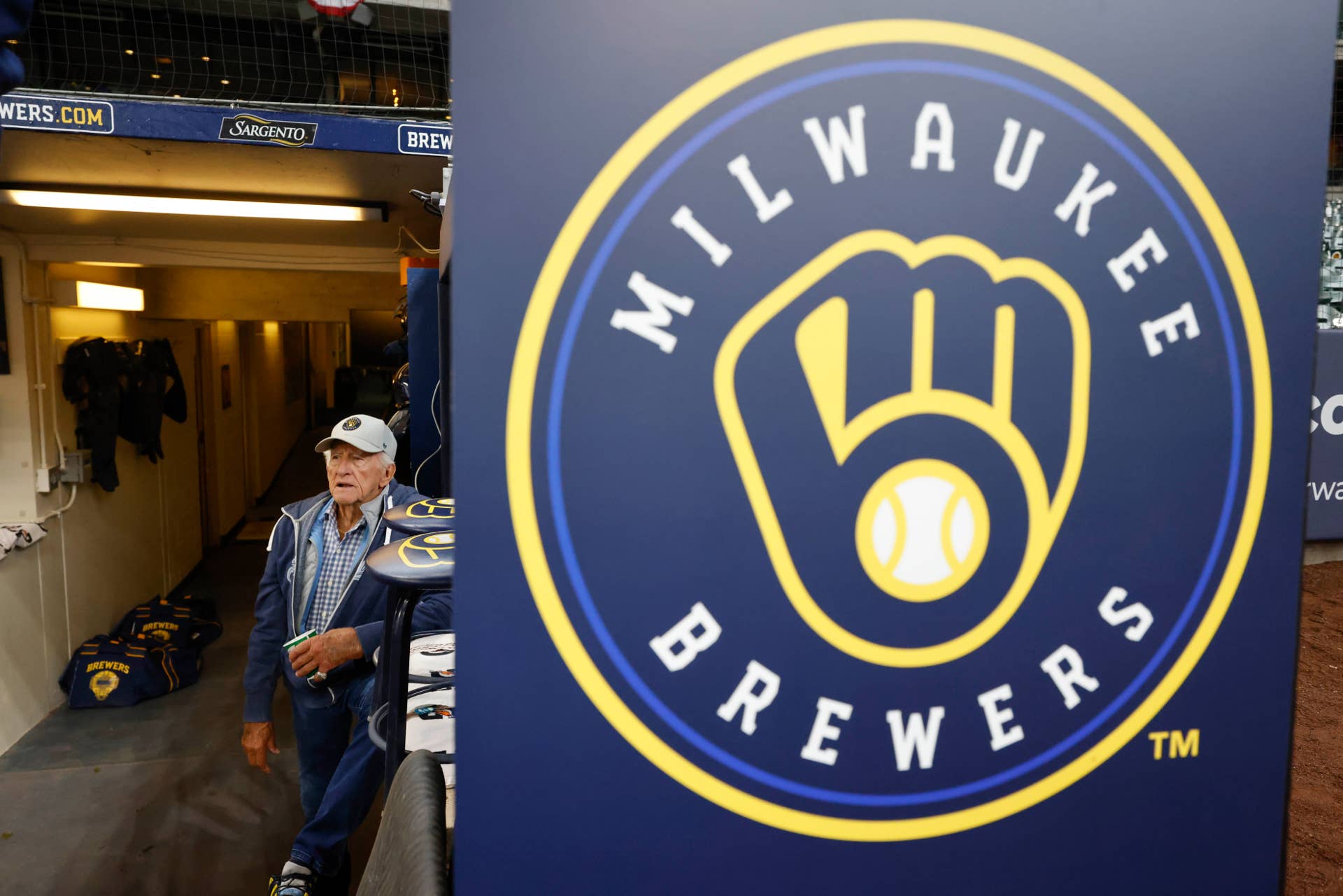 'RIP Legend' - MLB Fans React To Bob Uecker's Death - The Spun