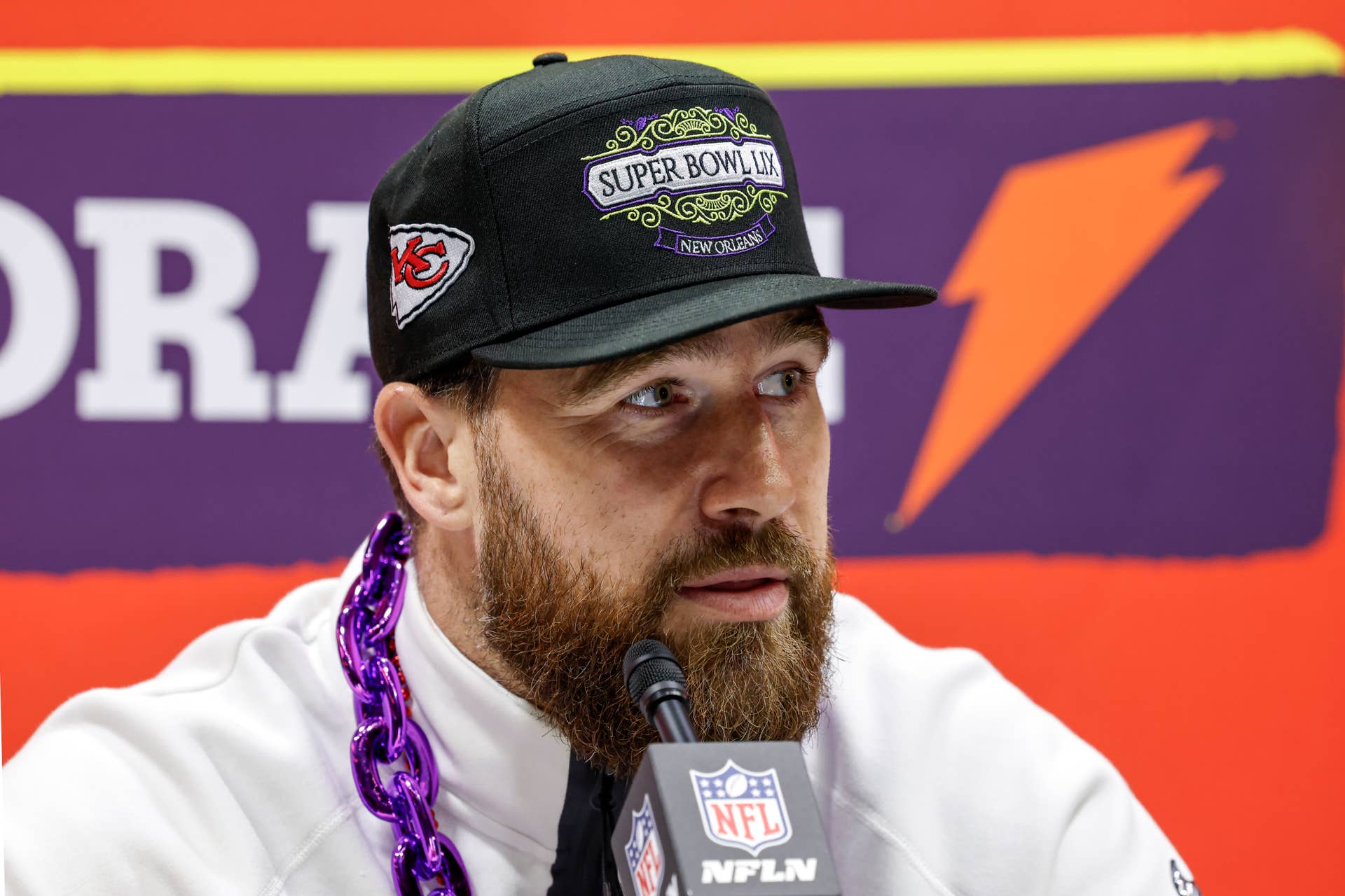'He's Delusional' - NFL Fans React To Travis Kelce's Officiating ...