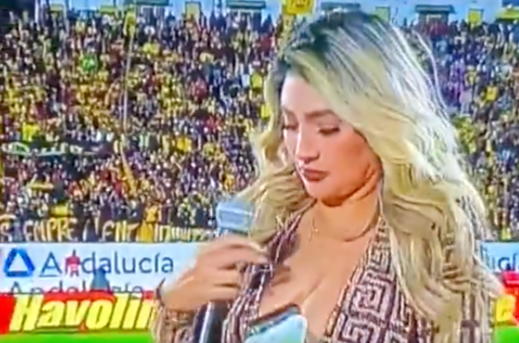 Sports Reporter's Unfortunate Wardrobe Malfunction Goes Insanely Viral ...