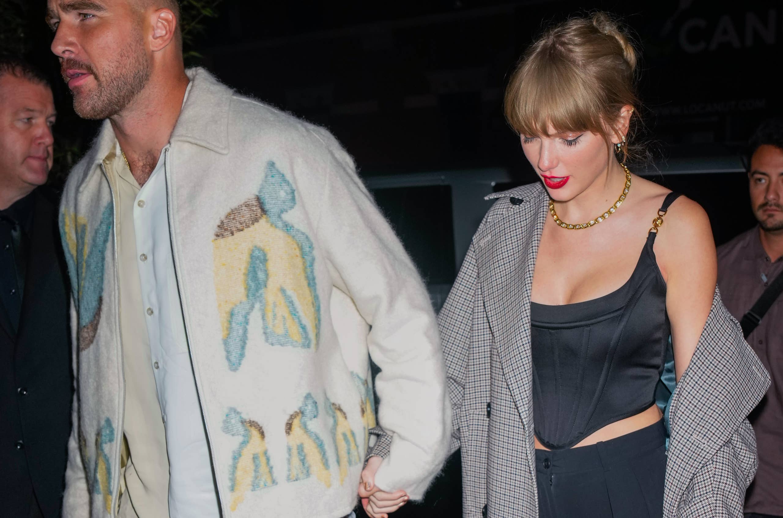 Taylor Swift, Travis Kelce Not Inviting 2 Big Celebrities To Their ...