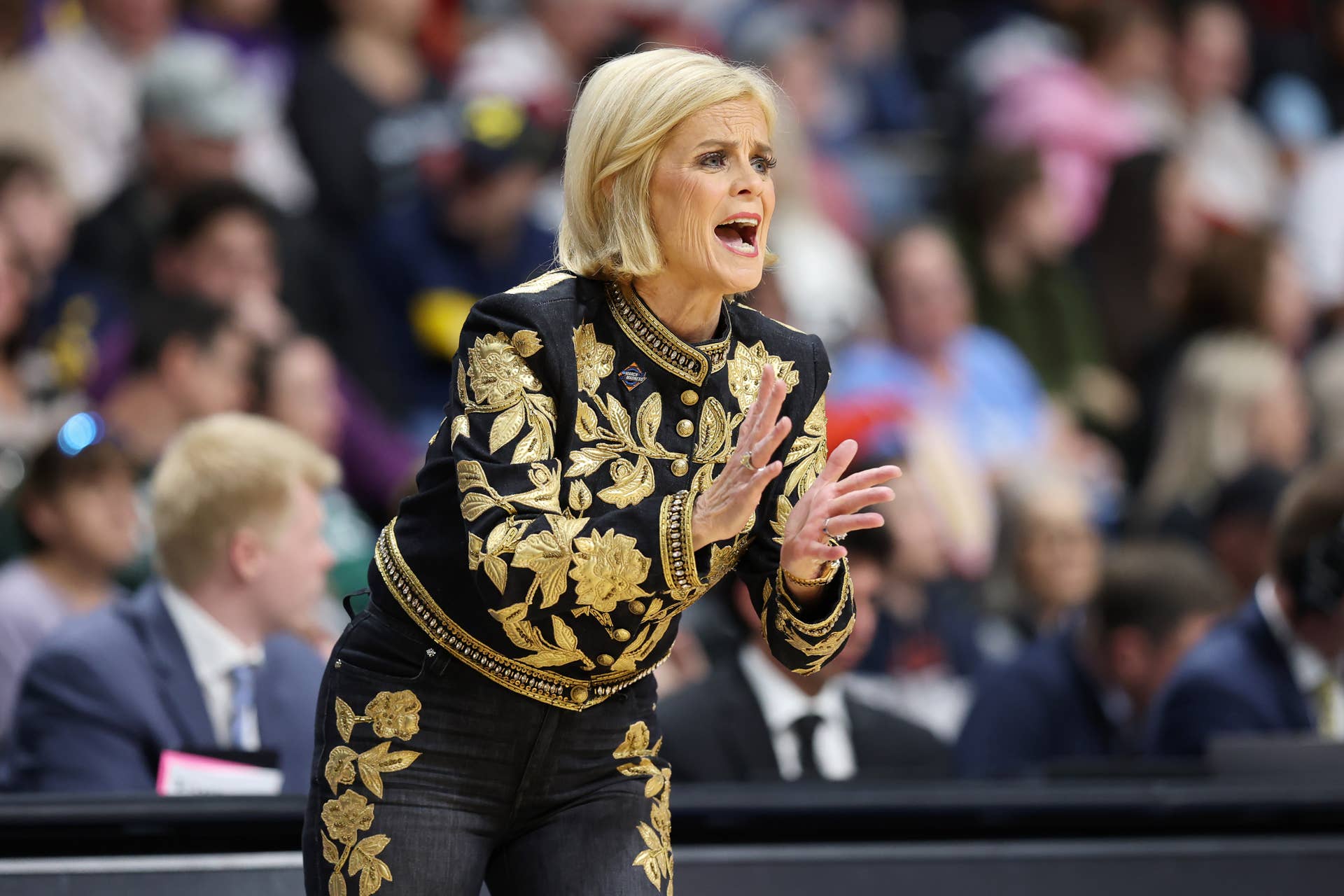 Kim Mulkey Goes Viral For Outfit At Friday Night's NCAA Tournament Game ...