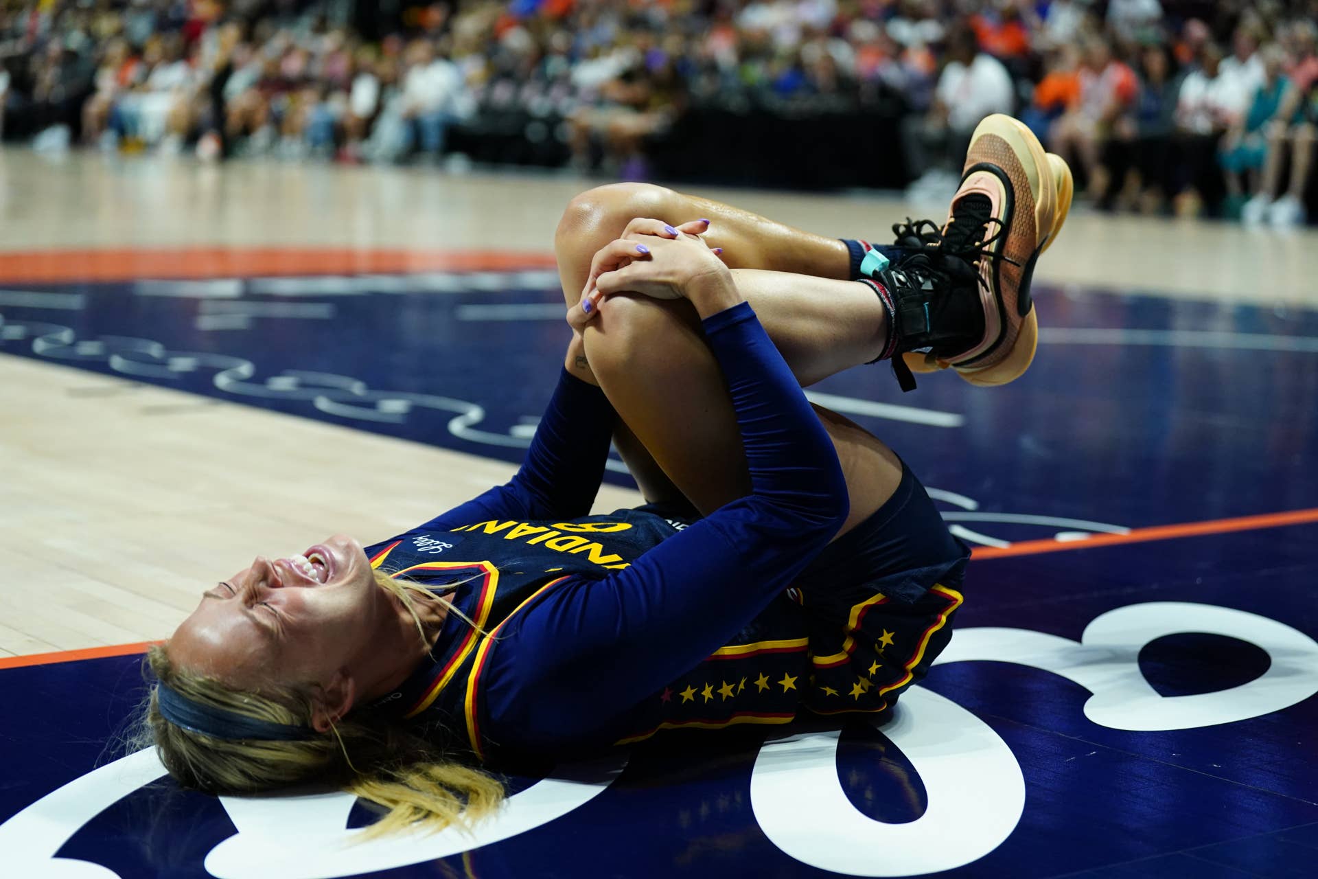 'Horrible' Photo Of Sophie Cunningham's Injury Is Going Viral - The Spun