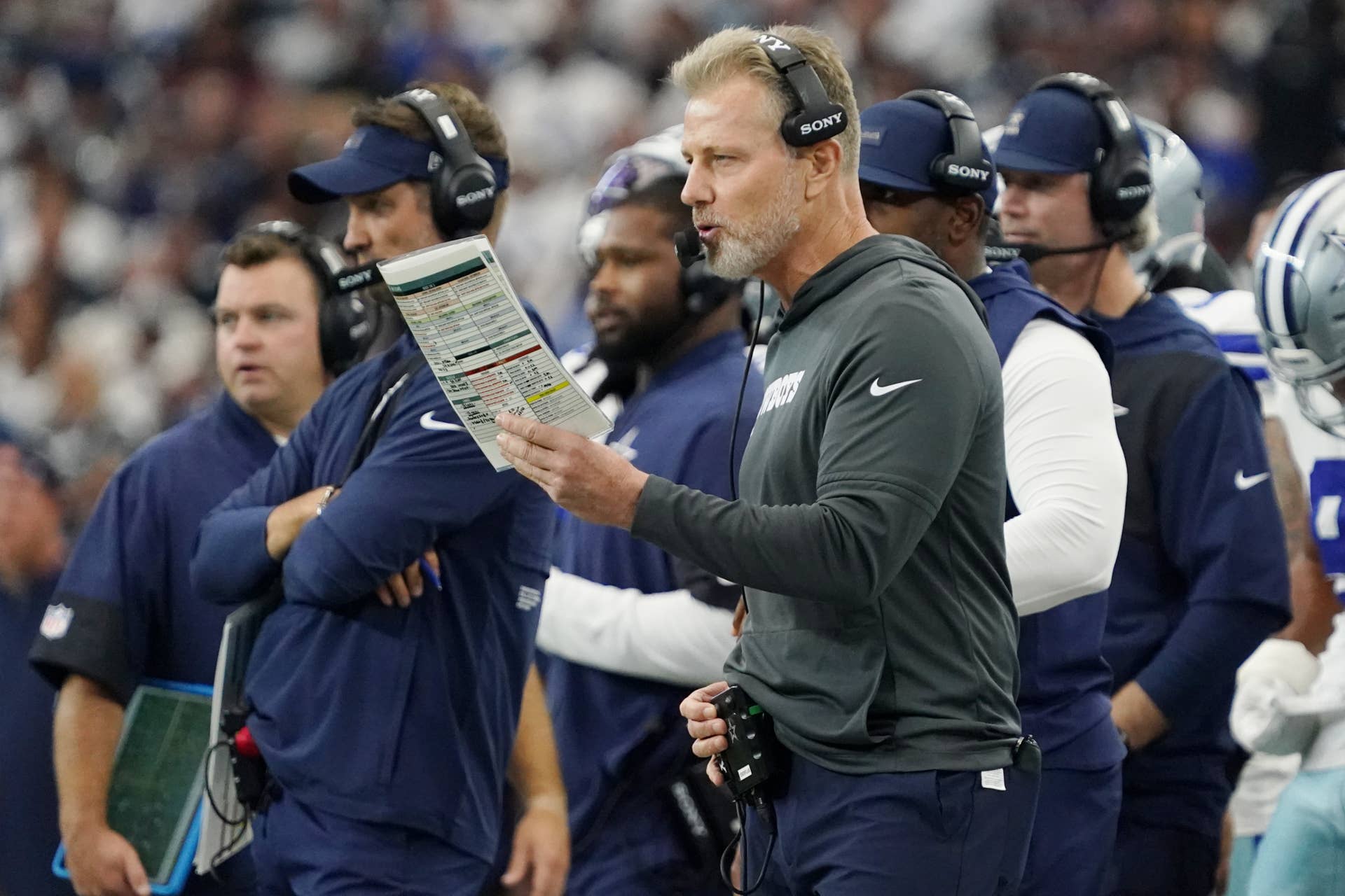 Dallas Cowboys Fans Want Coach Fired 'Immediately' After Sunday's Loss ...