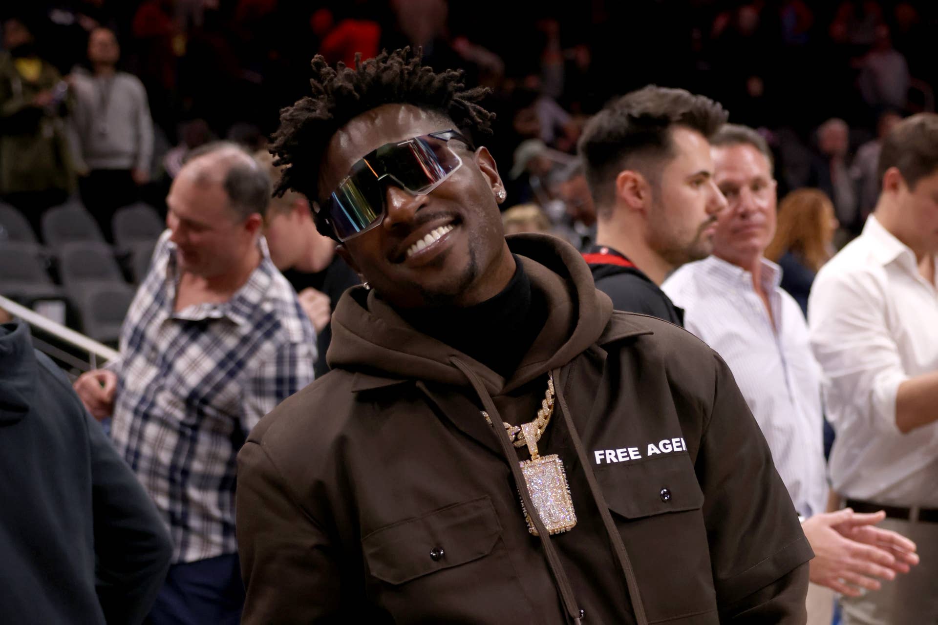 Former NFL Star Antonio Brown Granted Permission To Leave Florida - The ...