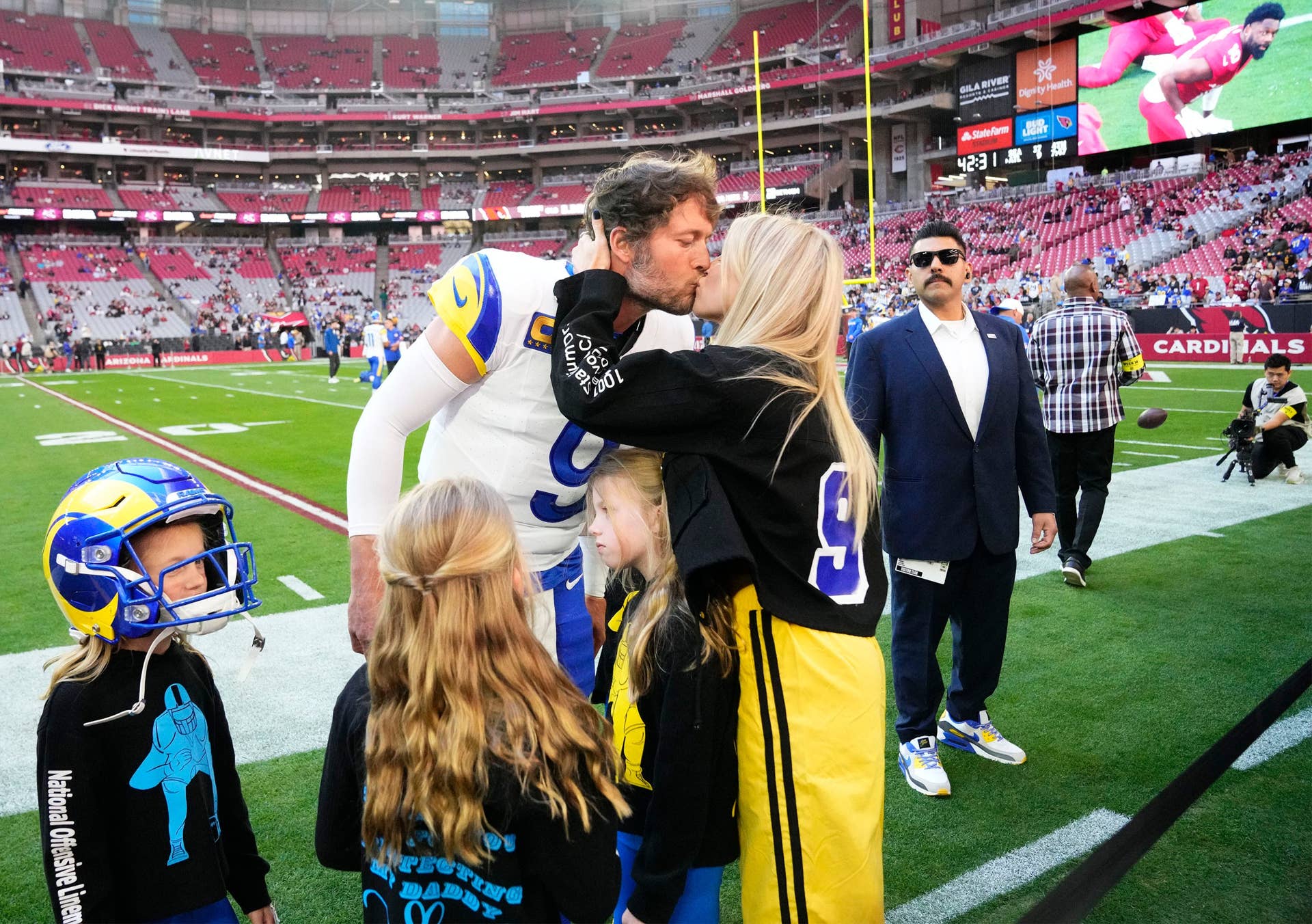 Matthew Stafford Was A Great Dad After NFC Championship Game Loss - The ...