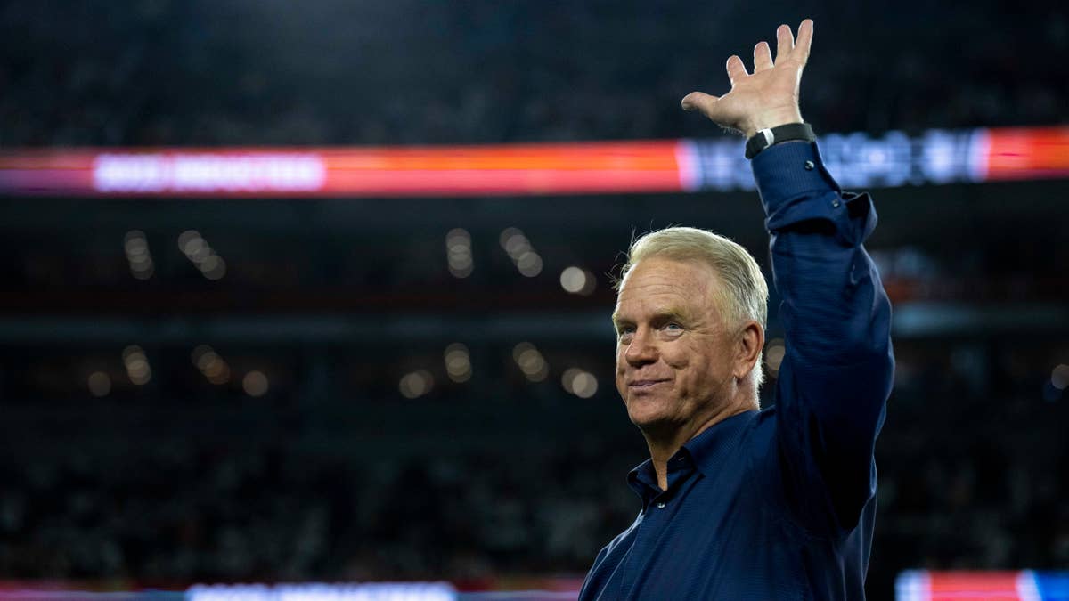 Boomer Esiason Isn't Apologizing For His Criticism Of Abdul Carter ...