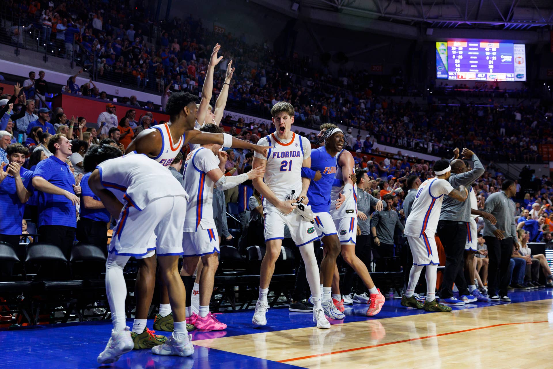 There Are 16 NCAA Tournament Games This Friday – Here’s The Schedule ...