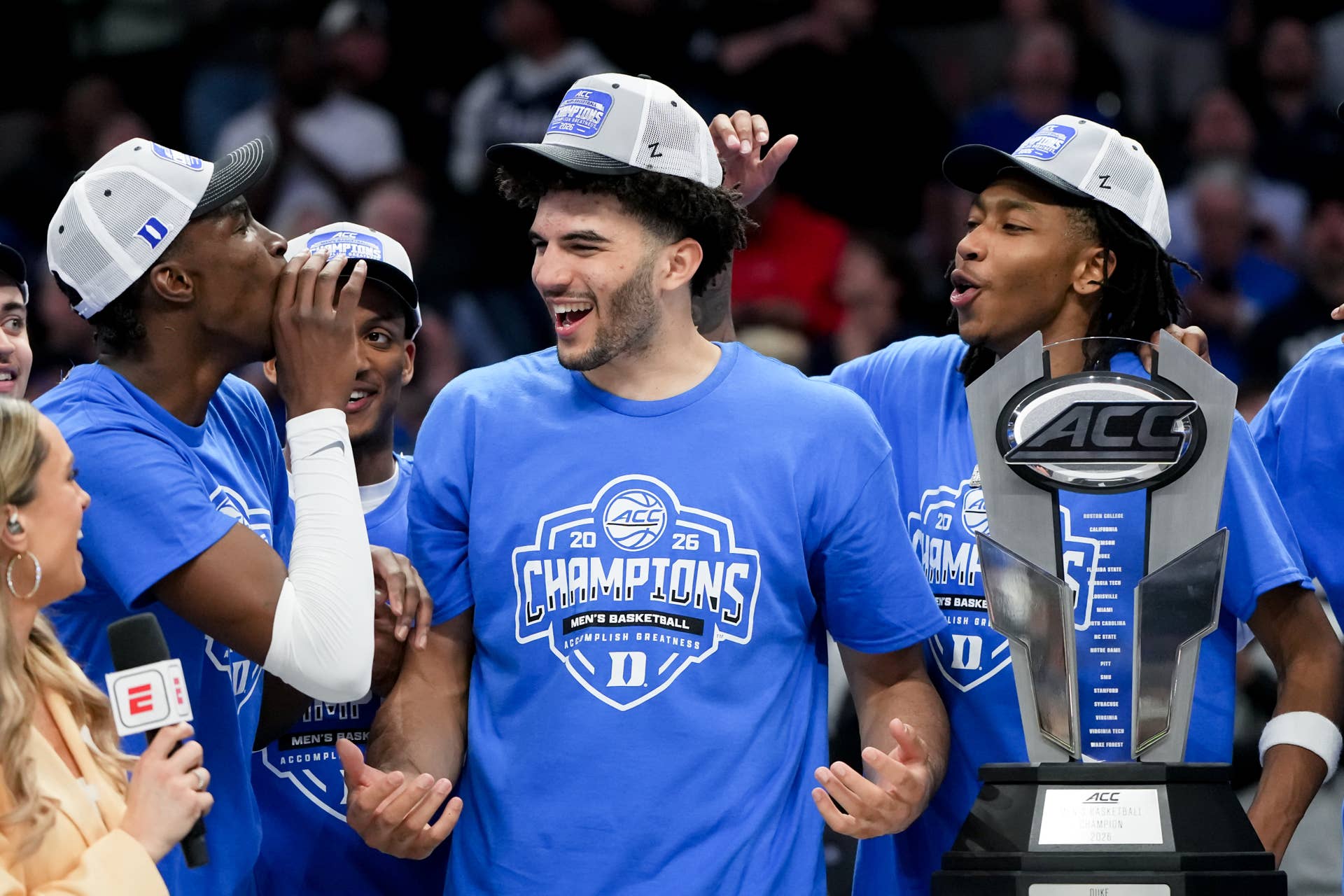There Are 16 NCAA Tournament Games Today - Here's The Schedule - The Spun