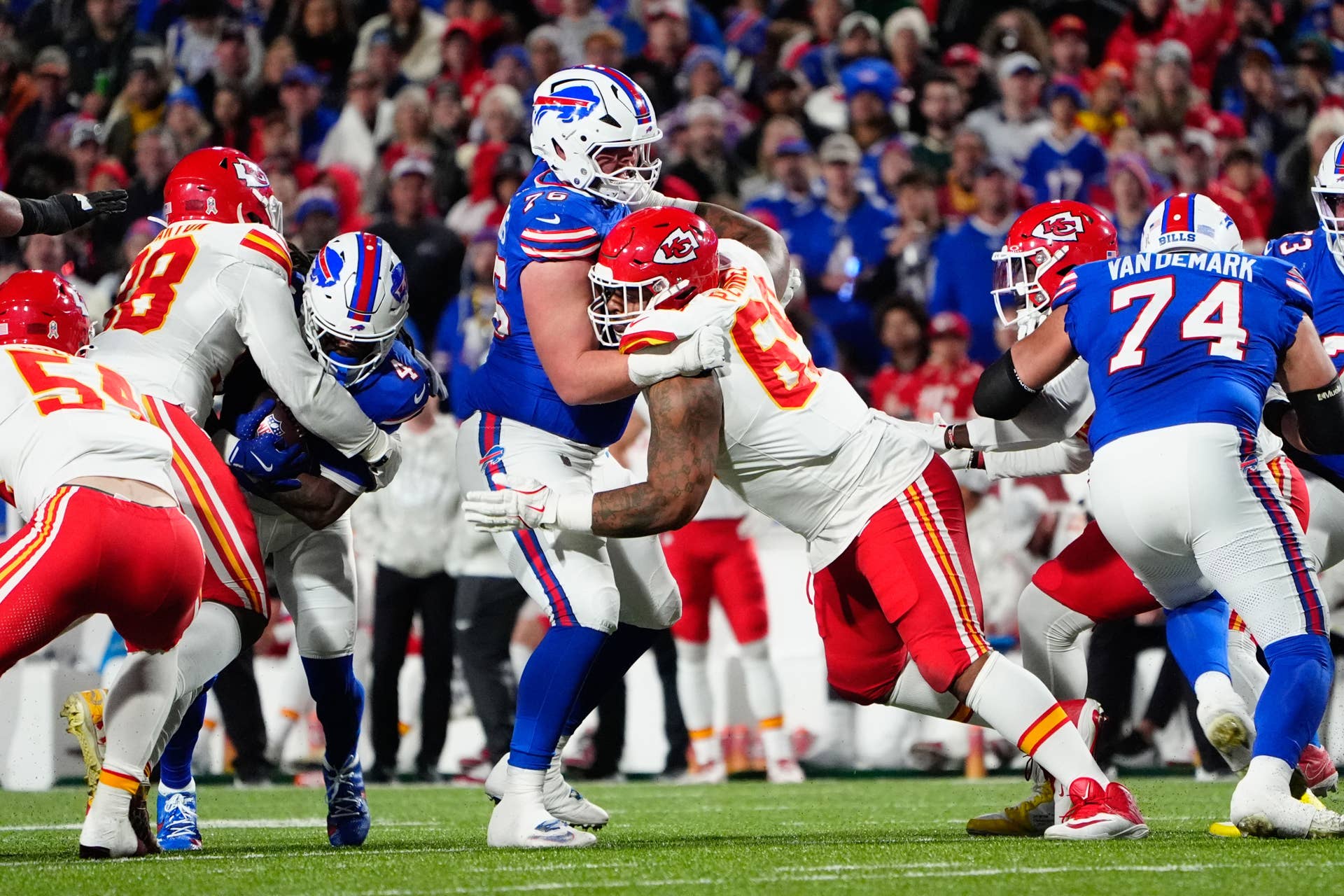 Chiefs Super Bowl Champion Named Person Of Interest In Woman's Death ...