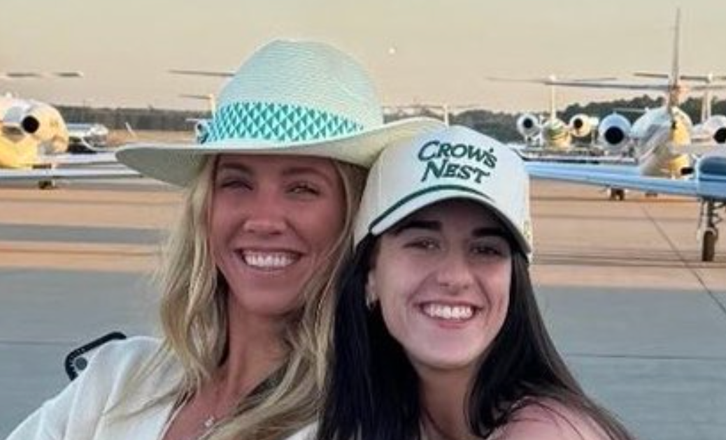 Caitlin Clark Fans Loved Her Outfit At The Masters Sunday - The Spun