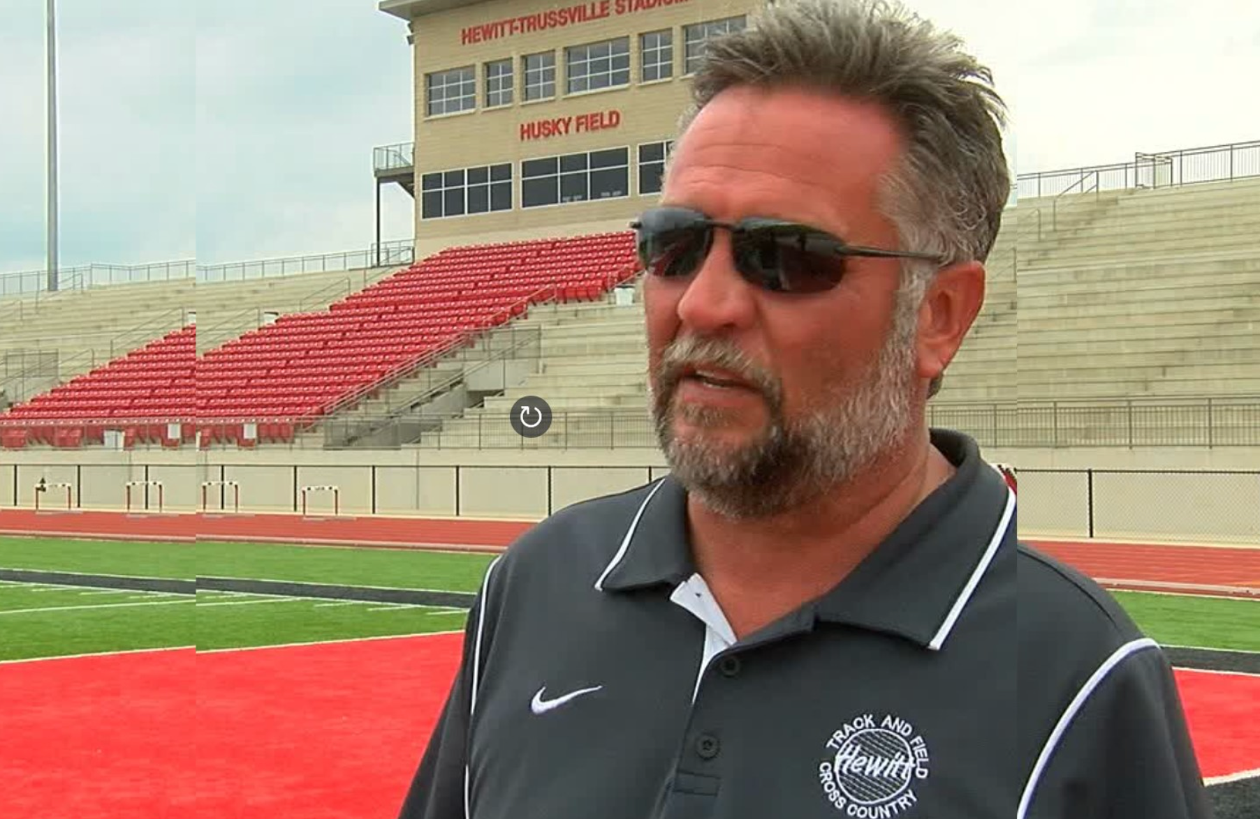 Beloved U.S. High School Coach, Wife In Fatal Car Accident - The Spun