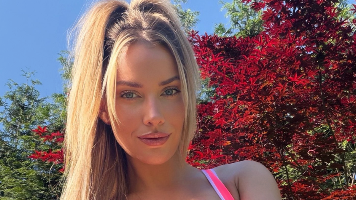Paige Spiranac Grabs Attention With New Pink Golf Course Outfit - The Spun