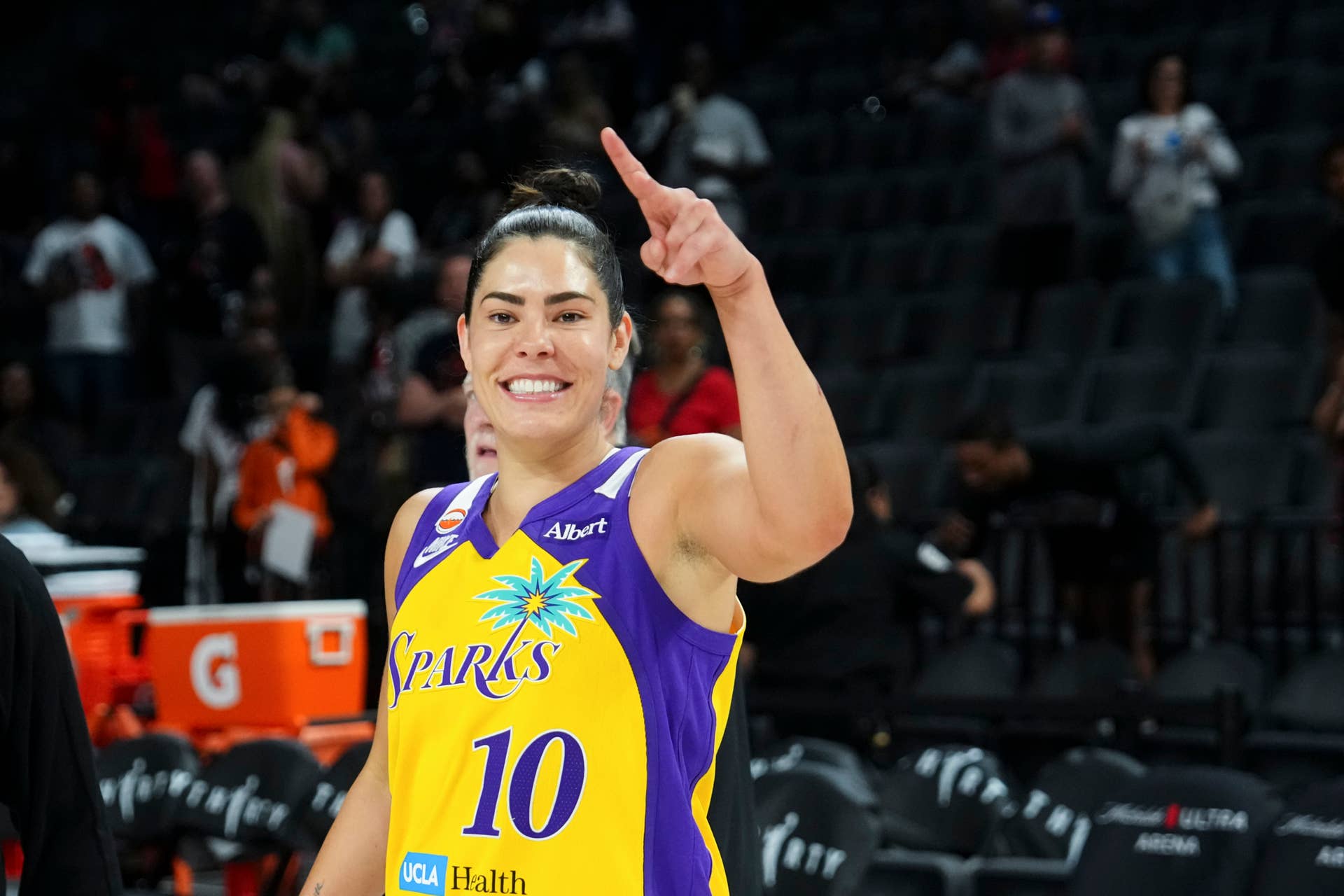 Sparks Receive Diagnosis After Kelsey Plum Leaves Practice With Injury ...