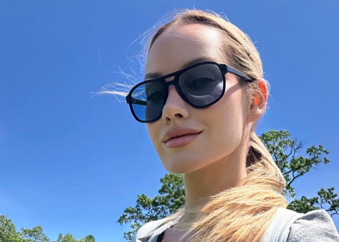 Paige Spiranac Mesmerizes Golf Fans With Her Driving Range Drill - The Spun