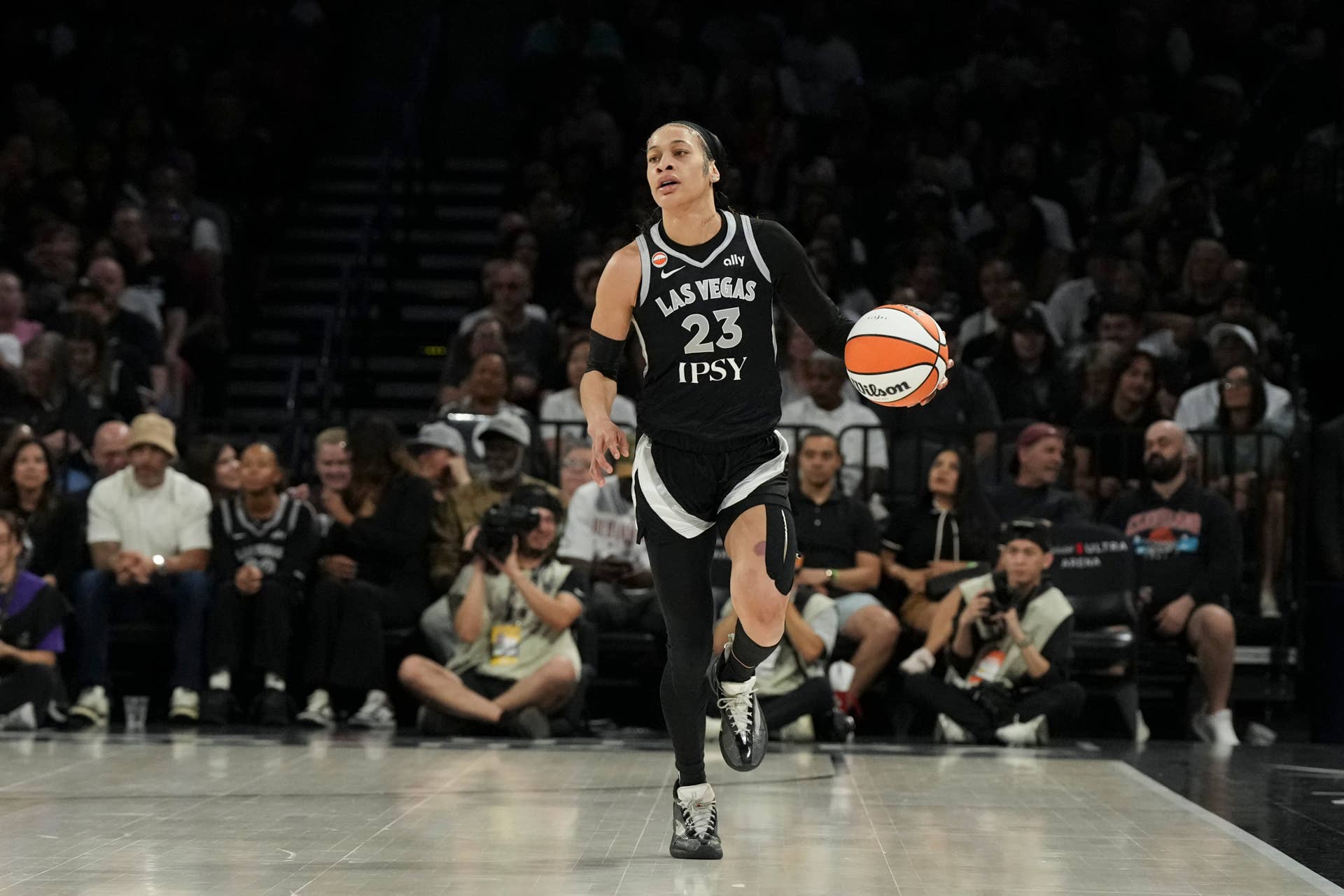 A'ja Wilson Appears To Be At Odds With Teammate Chennedy Carter - The Spun