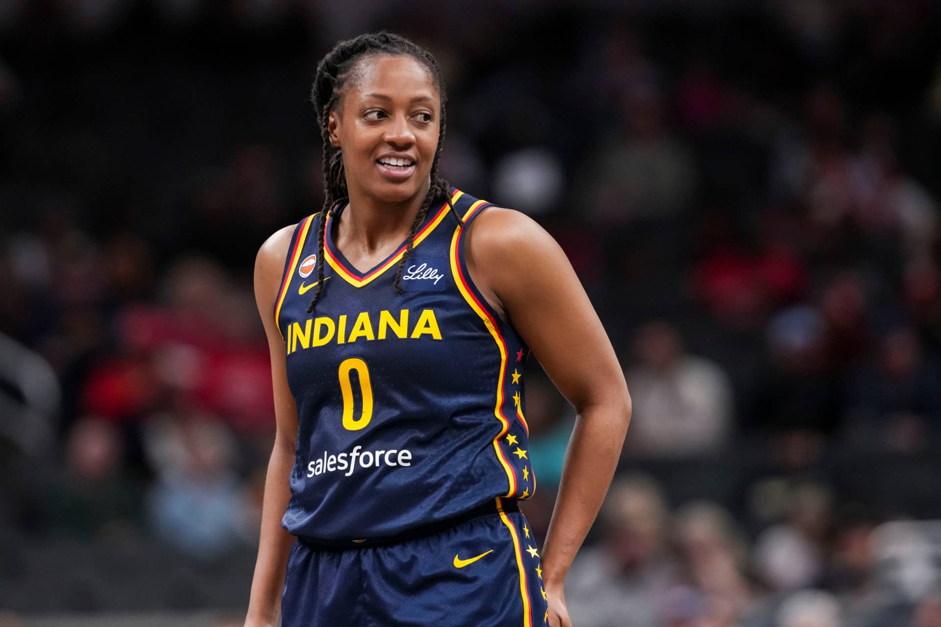 Fever Star Kelsey Mitchell Delivers Blunt Advice To Teammates After 4-4 ...
