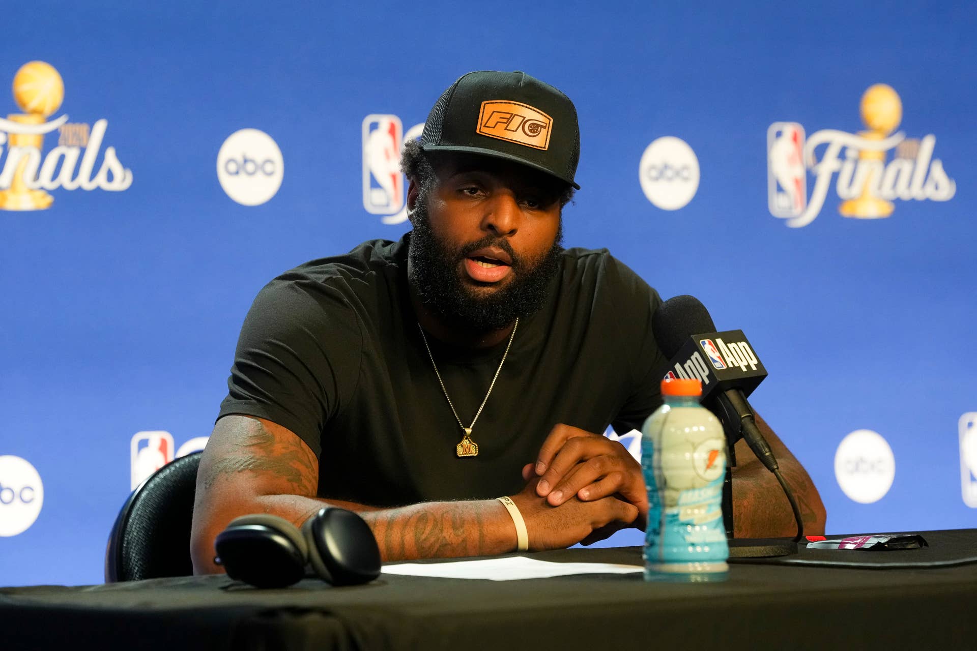 NBA Rescinds Technical Foul On Knicks Star Mitchell Robinson - The Spun