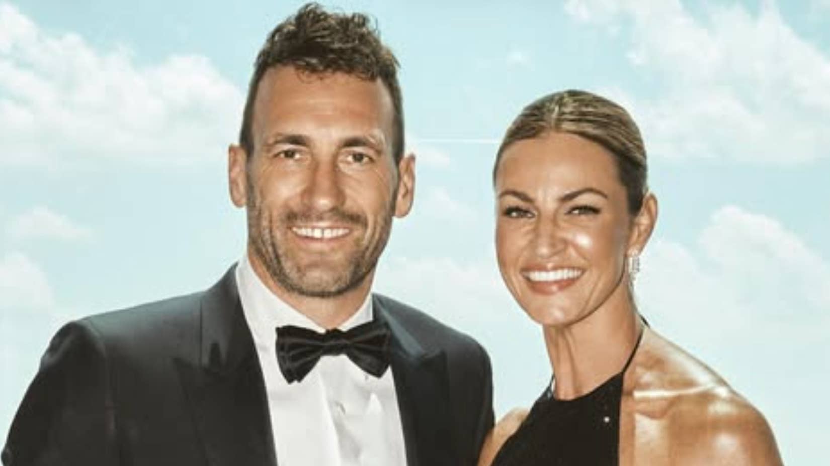 Erin Andrews Causes Stir With Dress Choice At Taylor Swift's Wedding ...