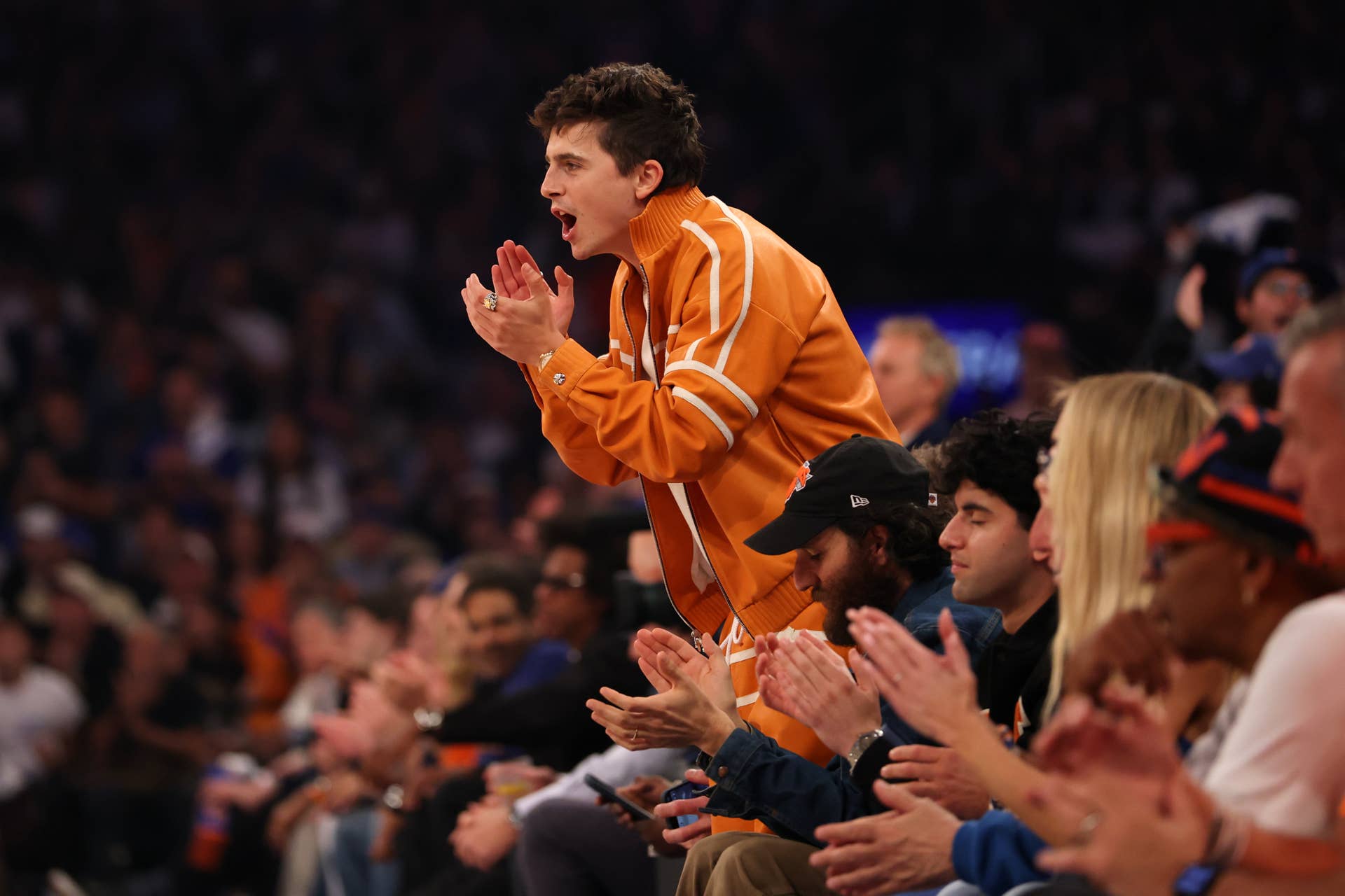 Fan Runs On Court During Game 1 Of Knicks vs. Spurs NBA Finals - The Spun