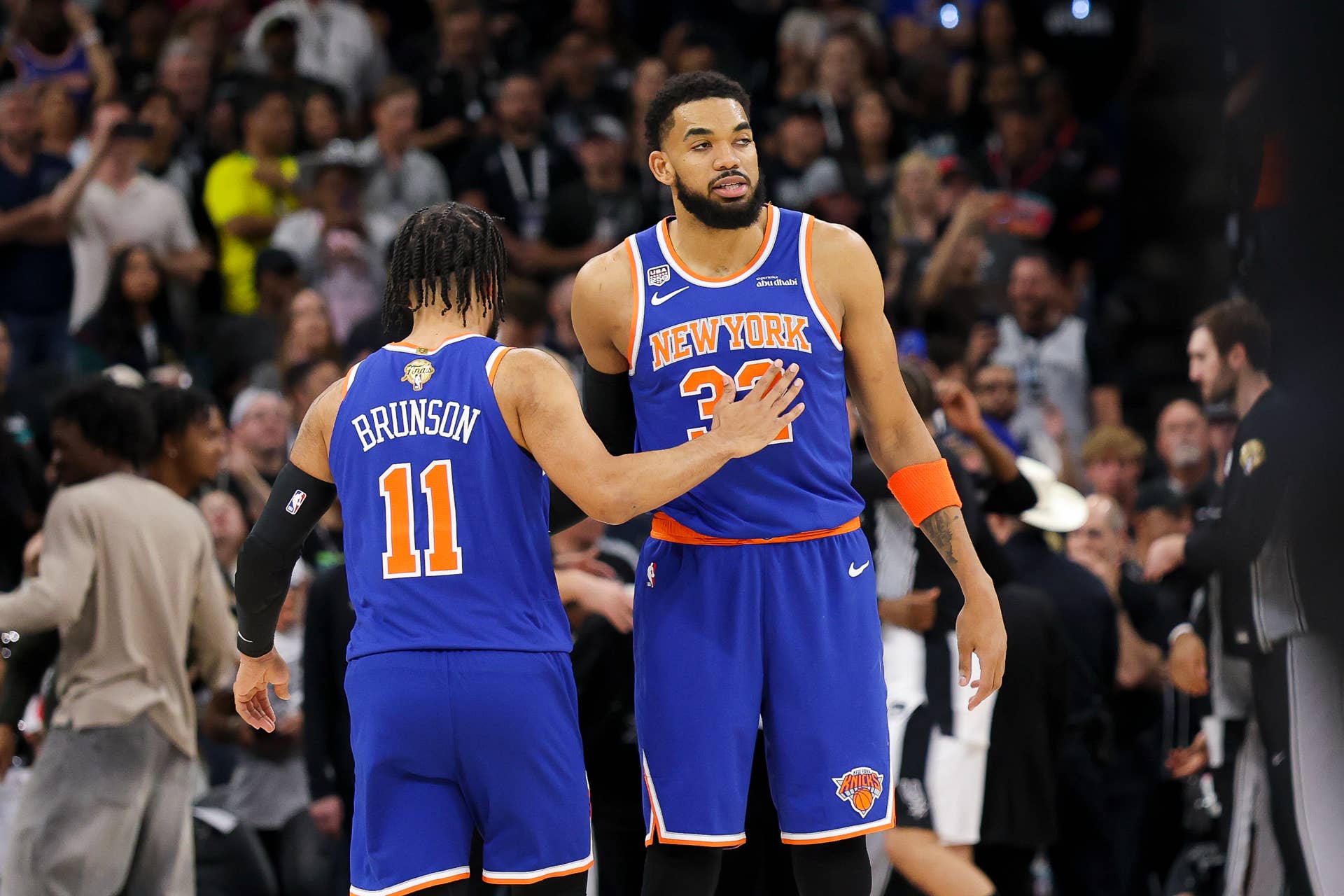 Knicks Are Getting Crushed By Fans For Yet Another Slow Start In Game 5 ...