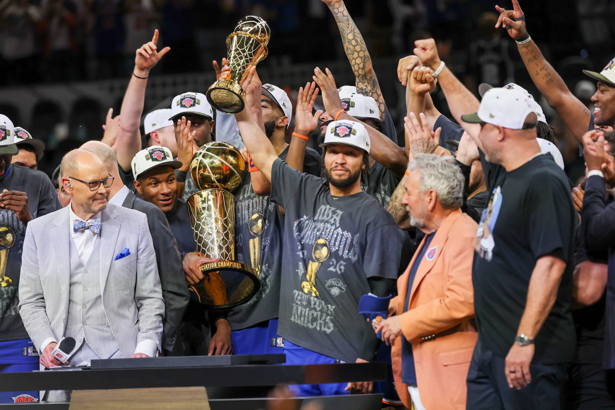 NYPD Deploying 10,000 Police Officers For Today's Knicks Parade - The Spun