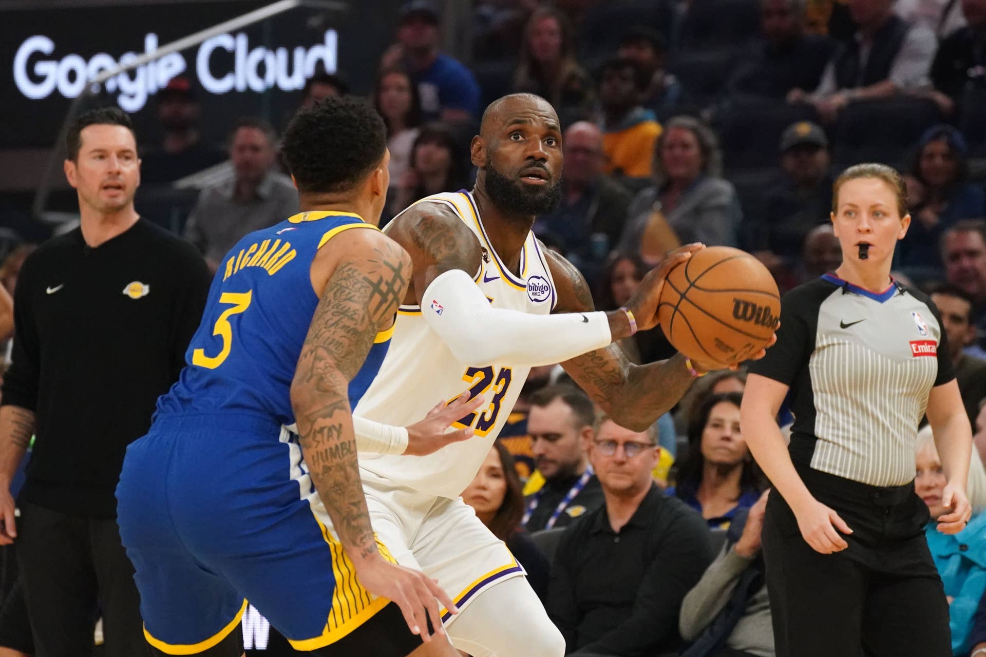 Warriors' Free Agency Offer For LeBron James Is Shockingly Low - The Spun