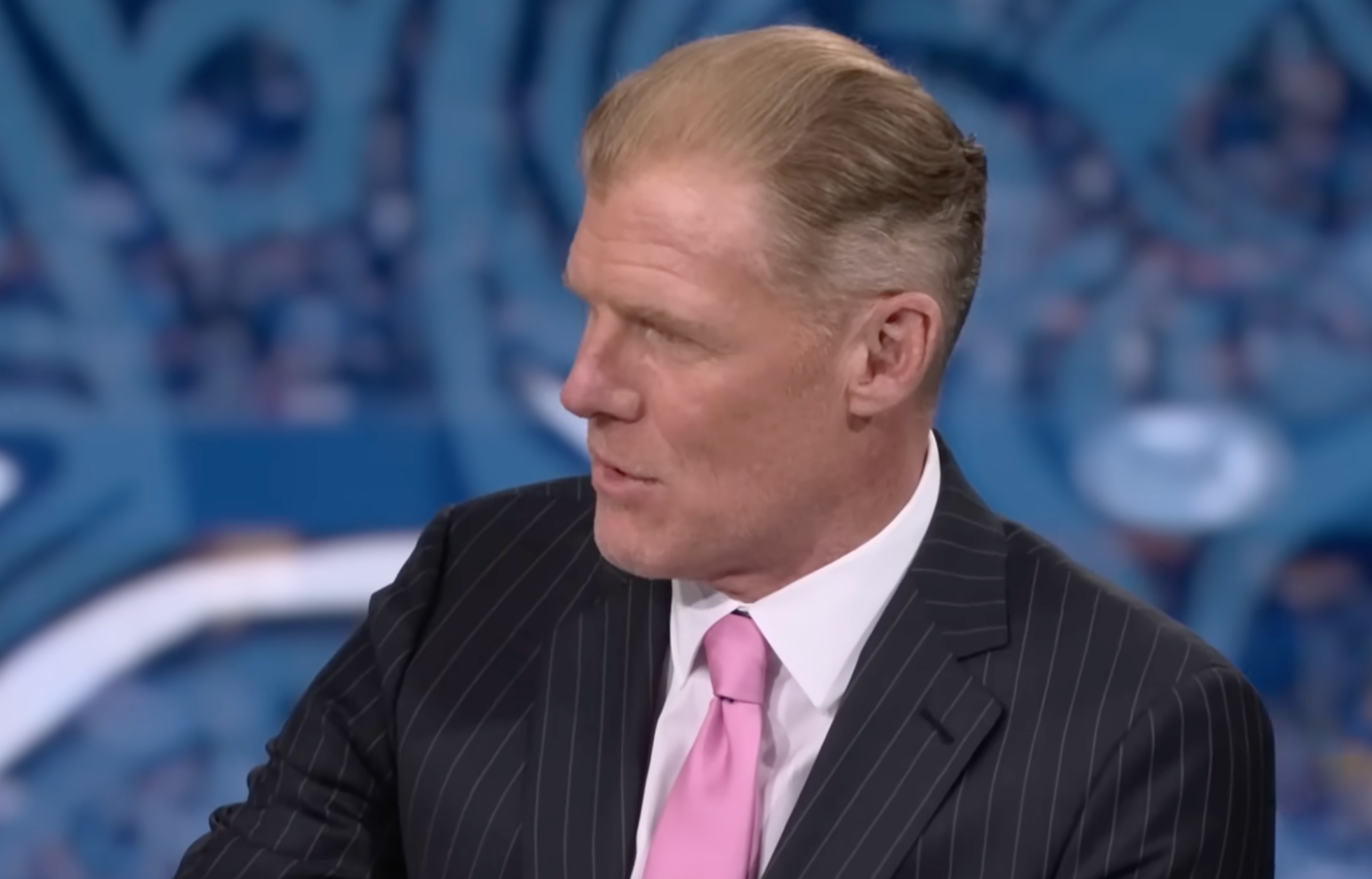 World Cup Fans Are Already 'Fed Up' With Alexi Lalas - The Spun