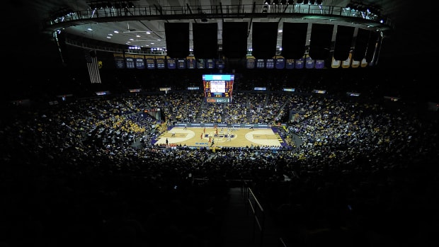 College Basketball - The Spun