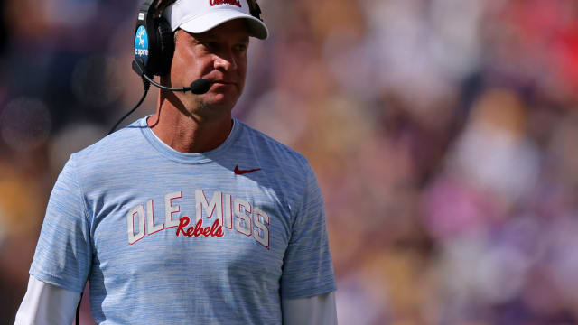 Lane Kiffin's Daughter Turned Heads At Ole Miss Bowl Game - The Spun