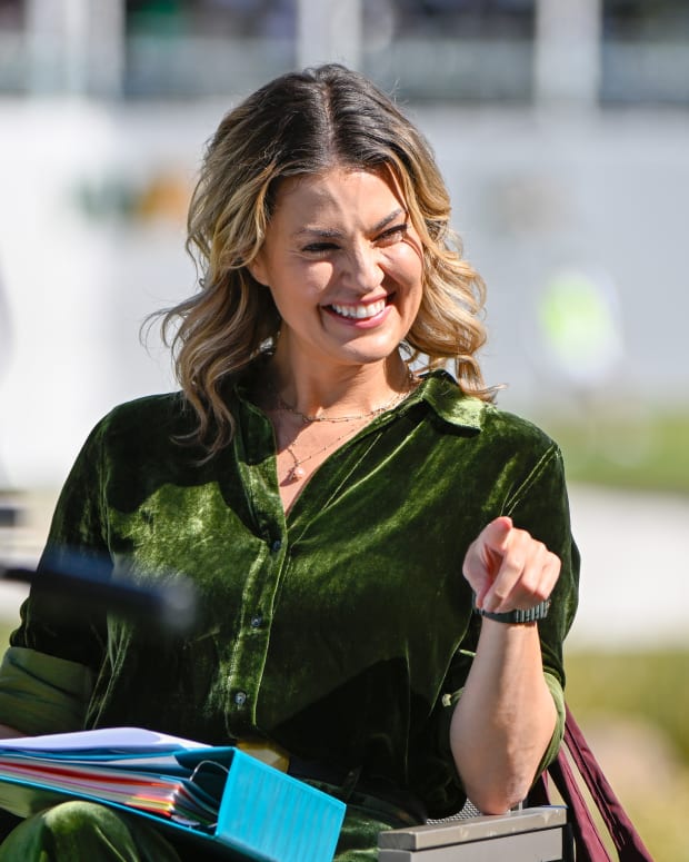 Golf Fans Dying To Know What Happened With Amanda Balionis - The Spun