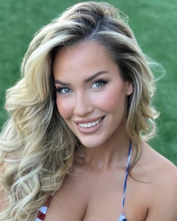 Paige Spiranac Stunned In Maxim Magazine Cover Shoot Photos - The Spun