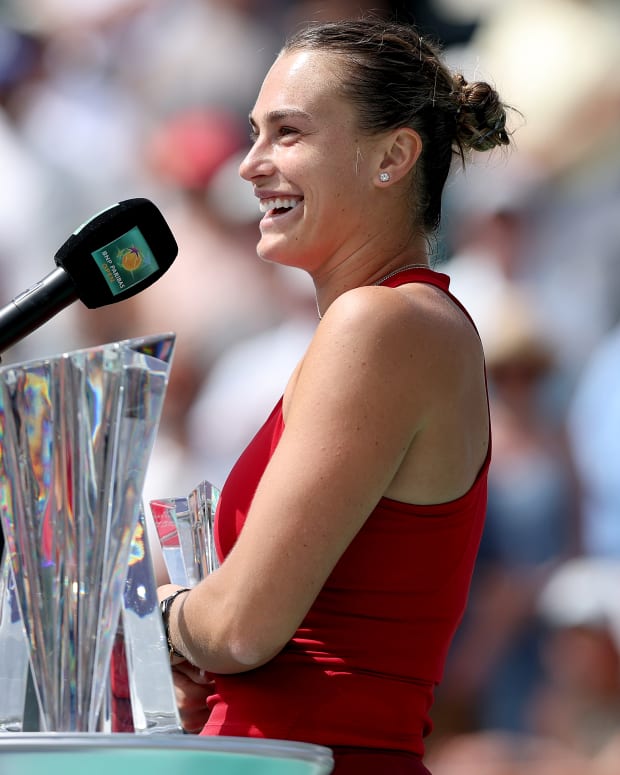 'Classless' U.S. Tennis Star Turns Heads With Swimsuit Photo - The Spun