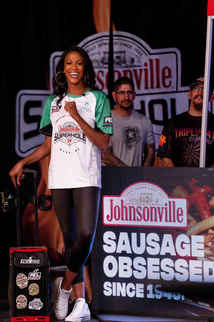 Q&A With Kim Glass: Olympic Volleyball, Gold Medal Game, Johnsonville ...