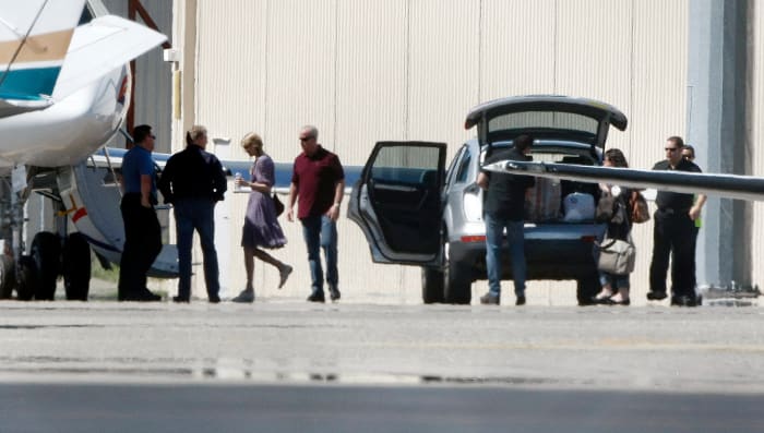 Where Taylor Swift's Private Jet Usage Ranks Among World Leaders - The Spun