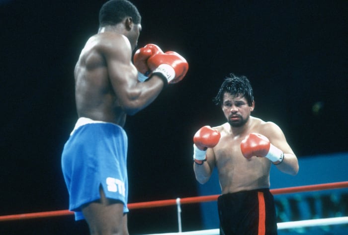 Boxing Legend Hospitalized With Heart Problem - The Spun