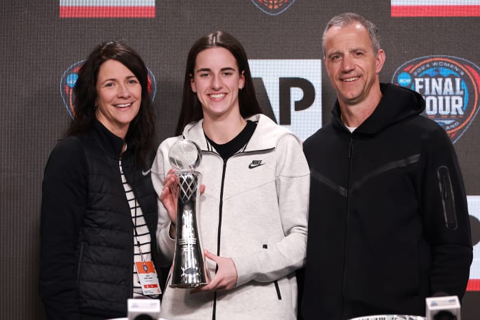 Caitlin Clark's Dad, Brent, Has A Prominent Job In Iowa - The Spun