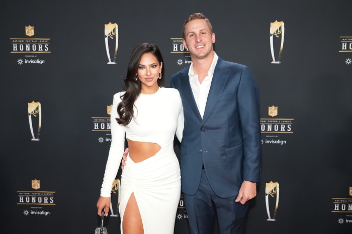 Jared Goff's Model Wife Reacts To 'Terrifying' Wildfires In Home State ...