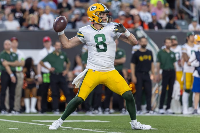 Packers Sign Quarterback To Roster Before Sunday's Playoff Game - The Spun
