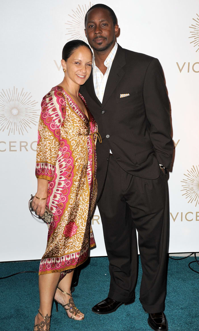 Meet The Private Wife Of ESPN Analyst Desmond Howard - The Spun